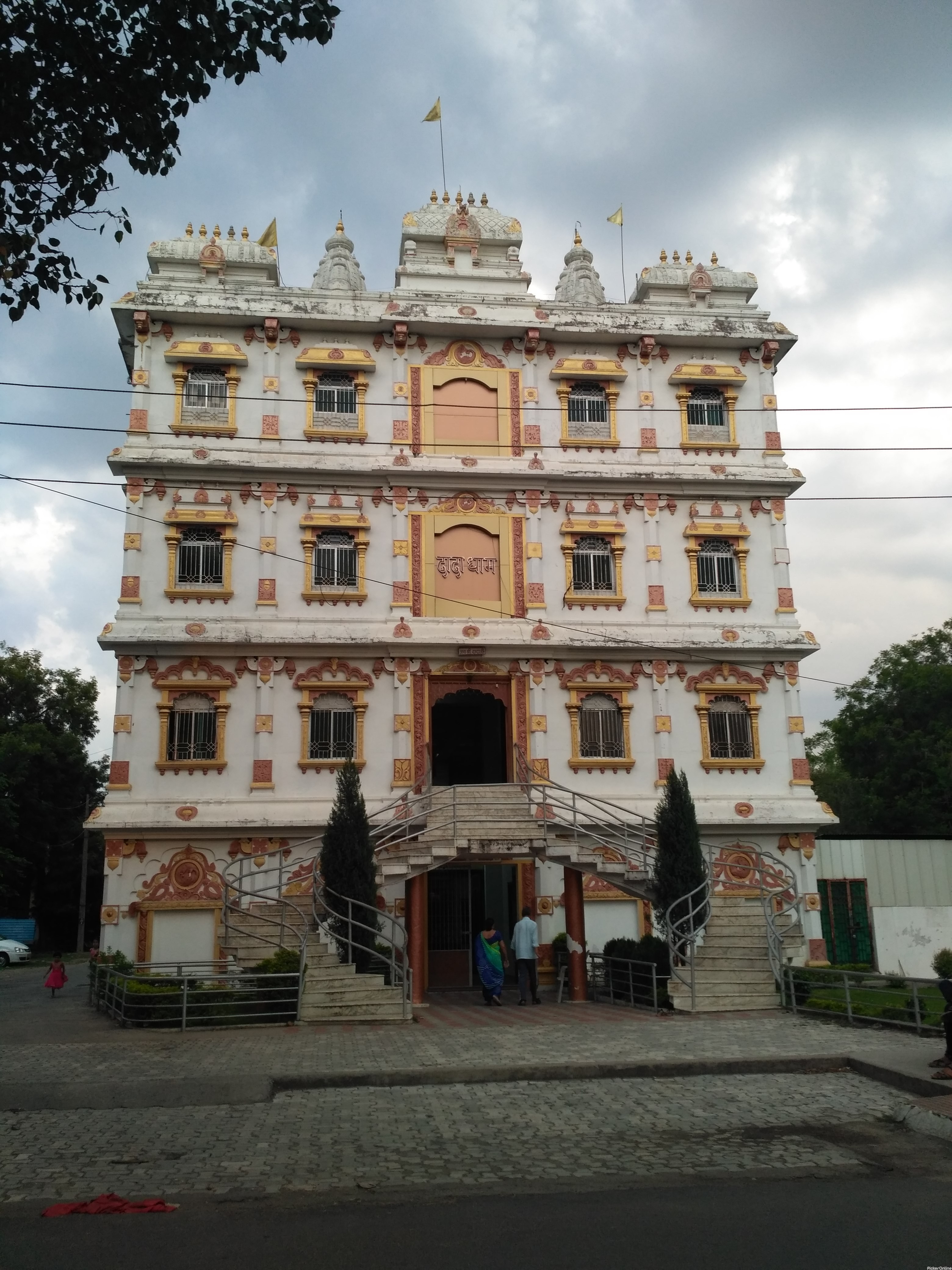 Dada Dham, Ravi Nagar, Nagpur